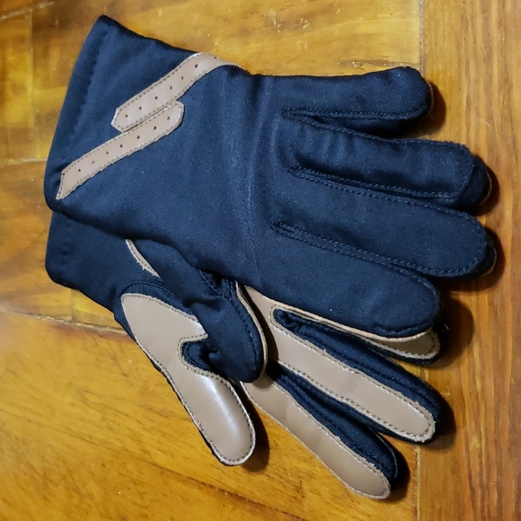 Hanes | Accessories | Vintage Hanes Her Way Lined Gloves Black | Poshmark